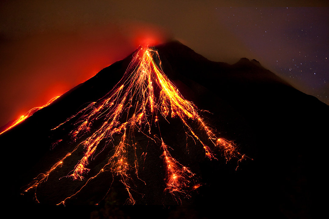 Volcanic rumblings - Jim Zuckerman photography & photo tours
