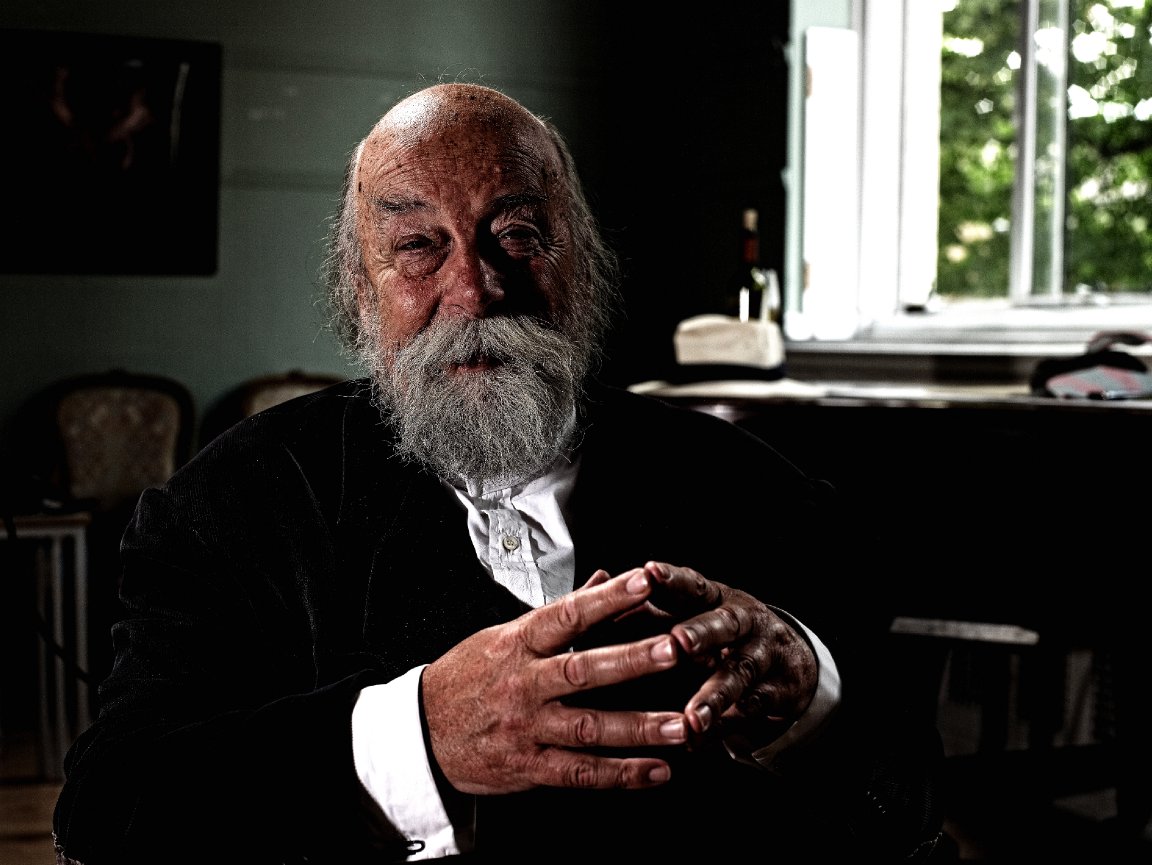 A Study of Roy Ackerman - Jeremy Rata