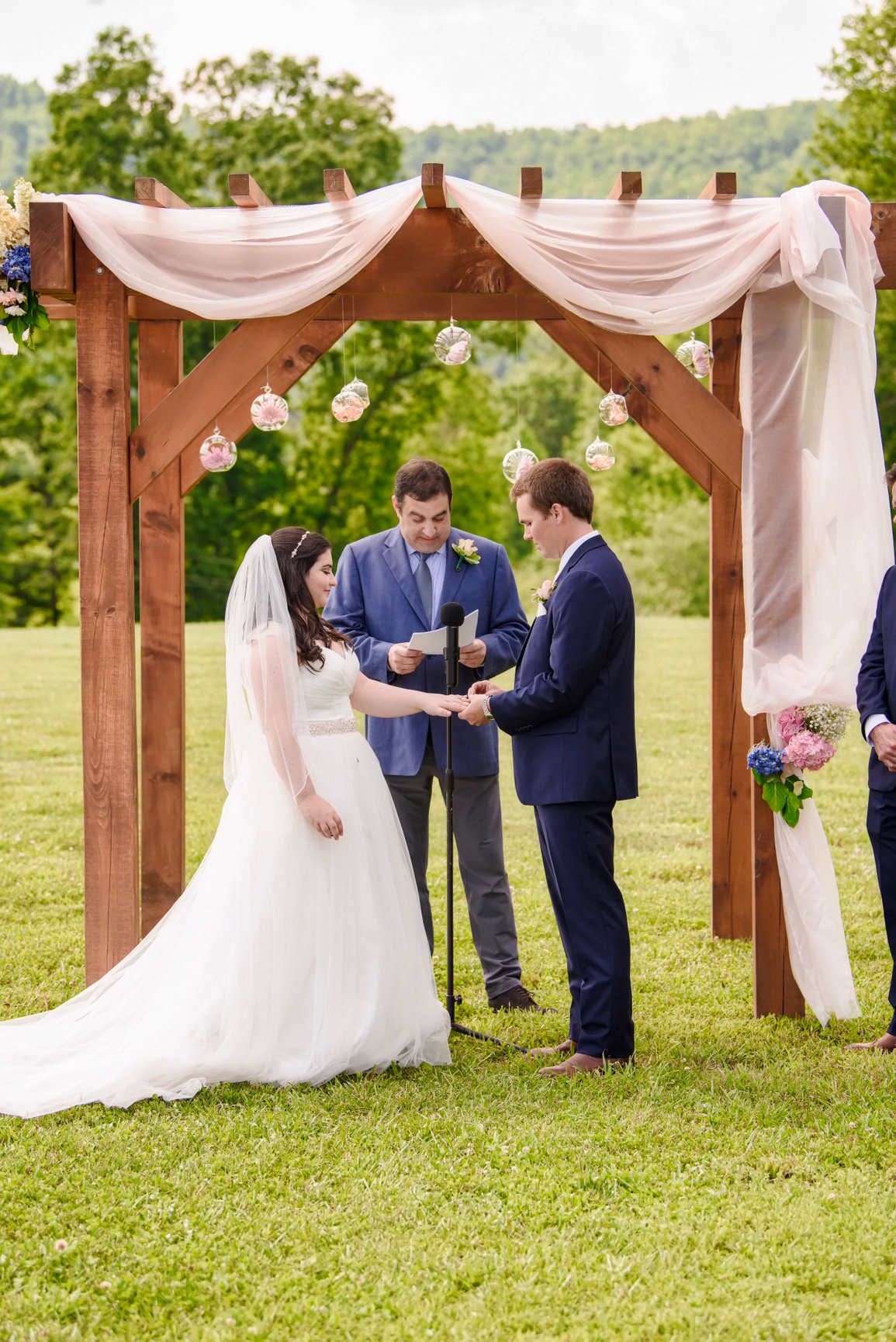 Aryn & Andrew: Jeter Mountain Farm Wedding - Brian Anthony Photography