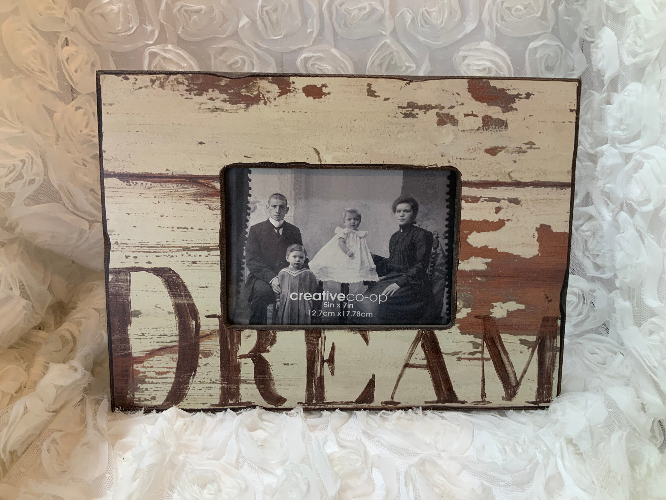 Frame - Dream - SALE - Exclusive Invites