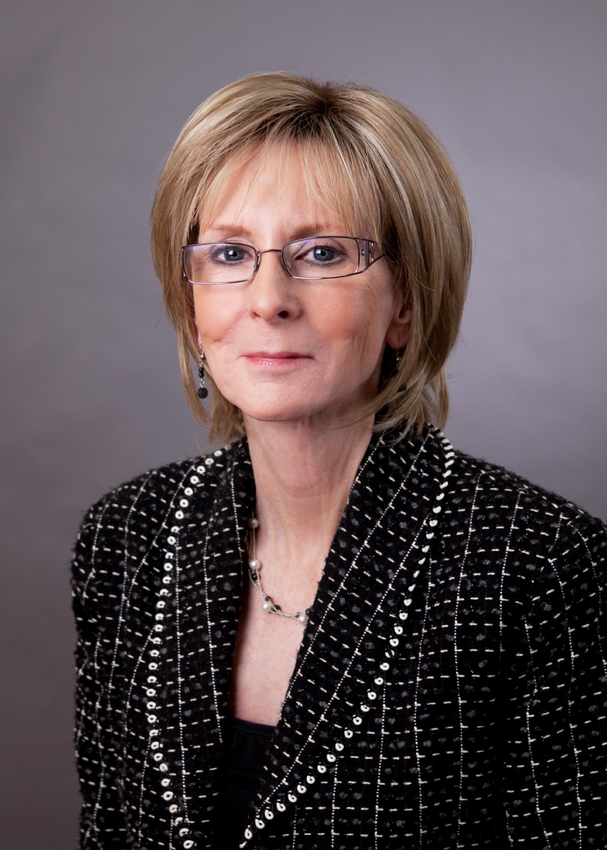 CLASSIC HEADSHOTS - renee parenteau photography