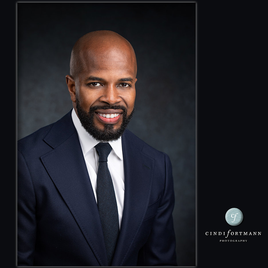 A Guide to Headshot Options - Cindi Fortmann Photography