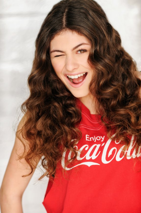 PHOTOS WITH PERSONALITY - Nicole Mitchem Photography