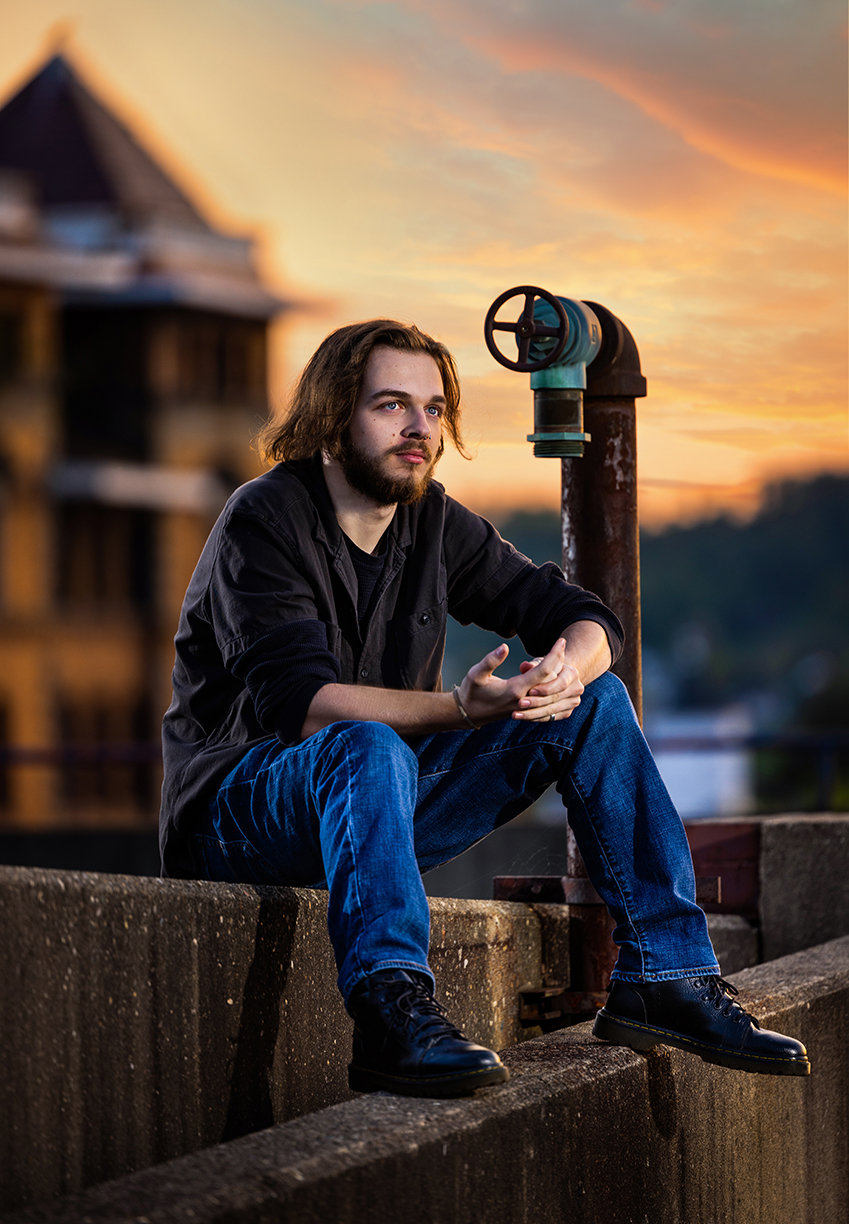 SENIOR PORTRAIT EXAMPLES - Joe McNemar Photographer