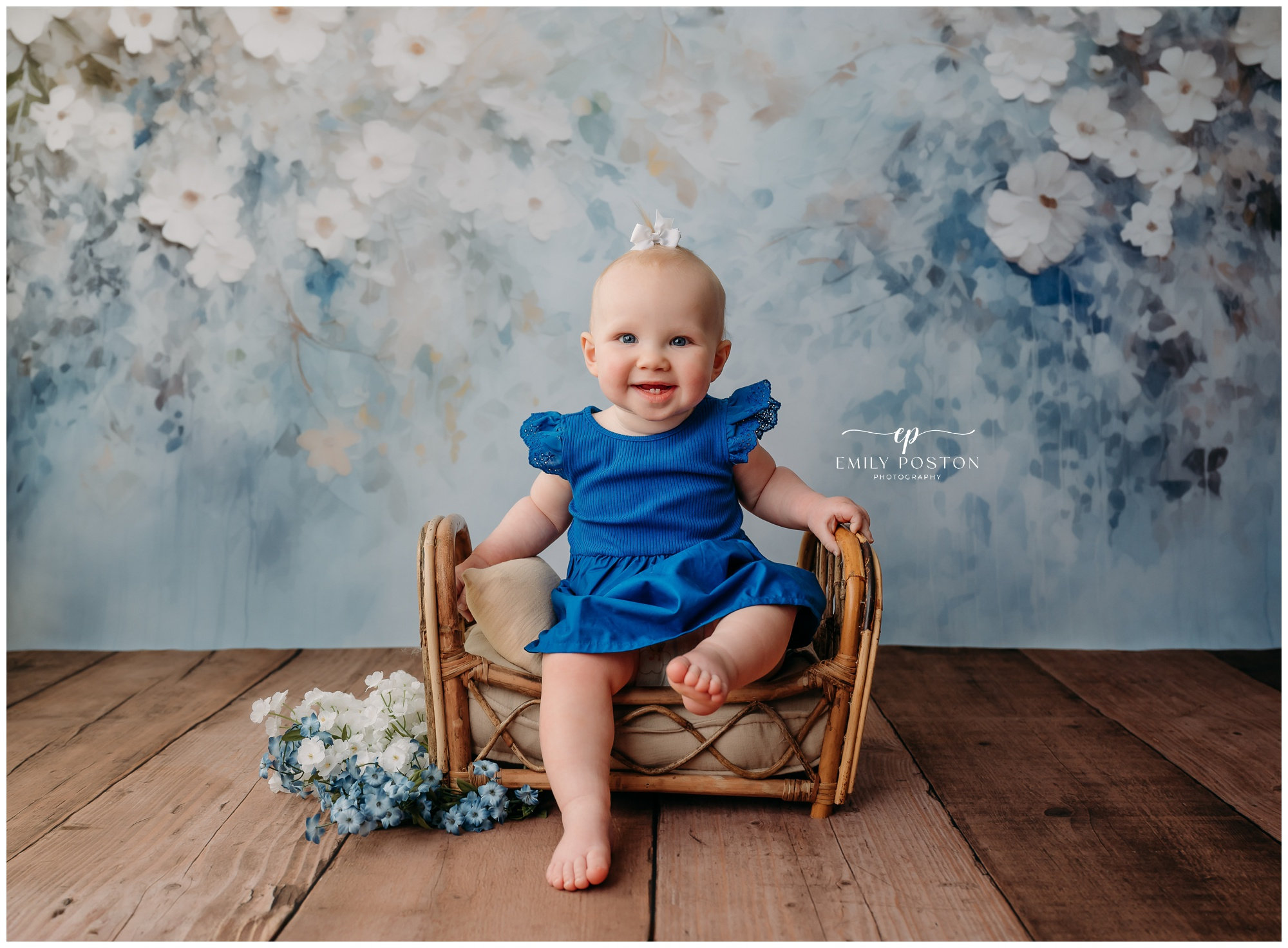 Harlyn's 1st Birthday Cake Smash in Jefferson City, Missouri - Emily ...