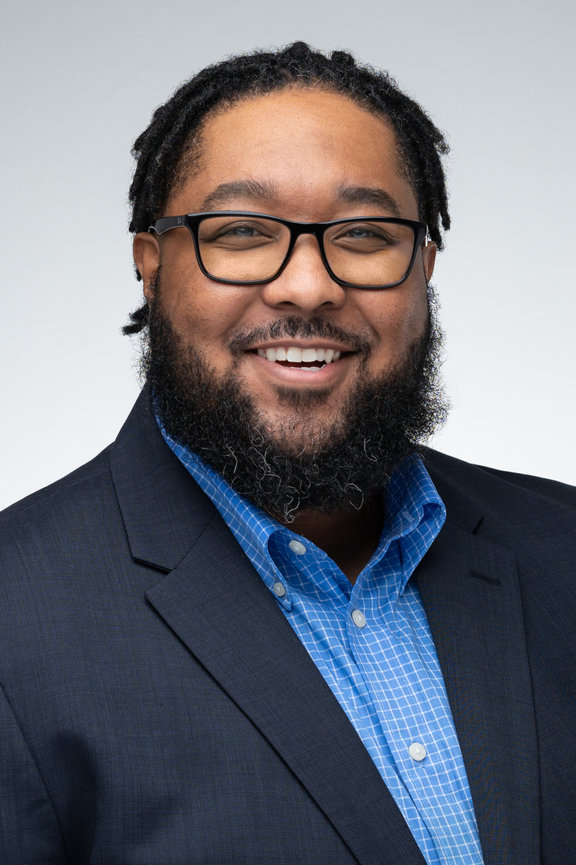 Laura Hatcher Photography | Professional Headshots | Executive ...