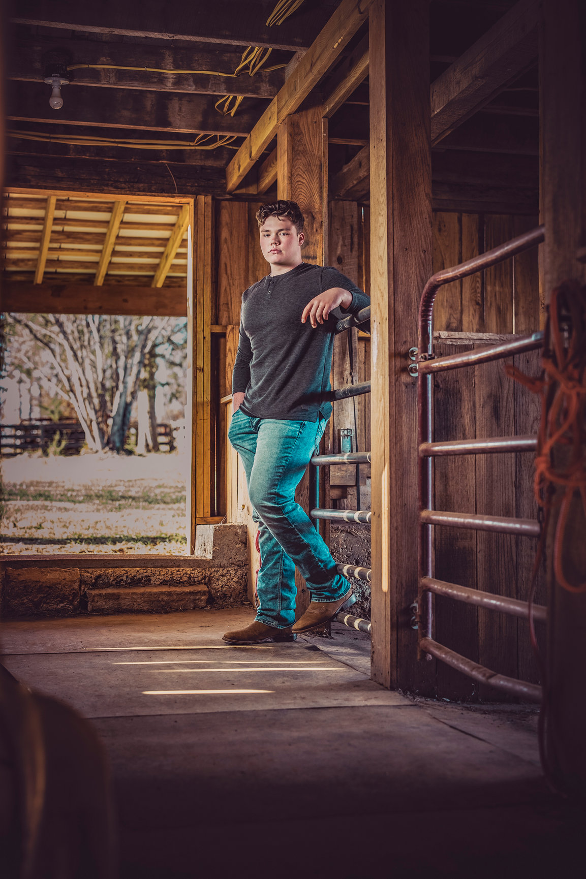 How to Choose the Perfect Photographer for Your Senior Portraits ...