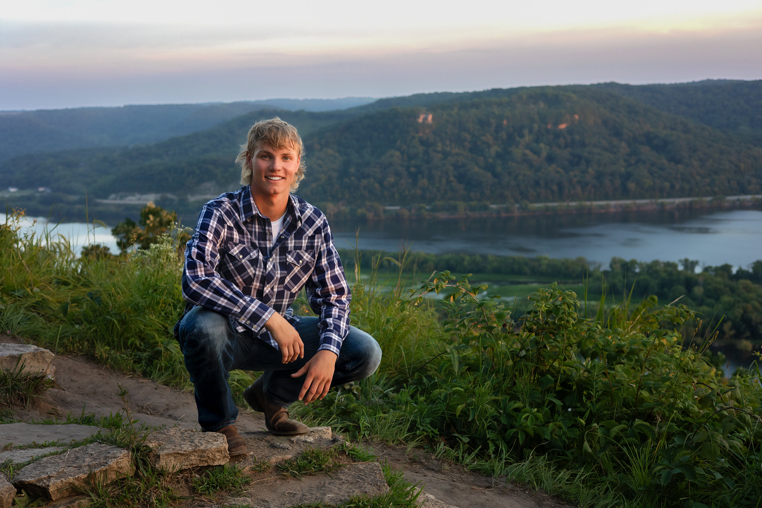 Capturing Milestones - Senior Sessions with a Personal Touch - Frontier ...