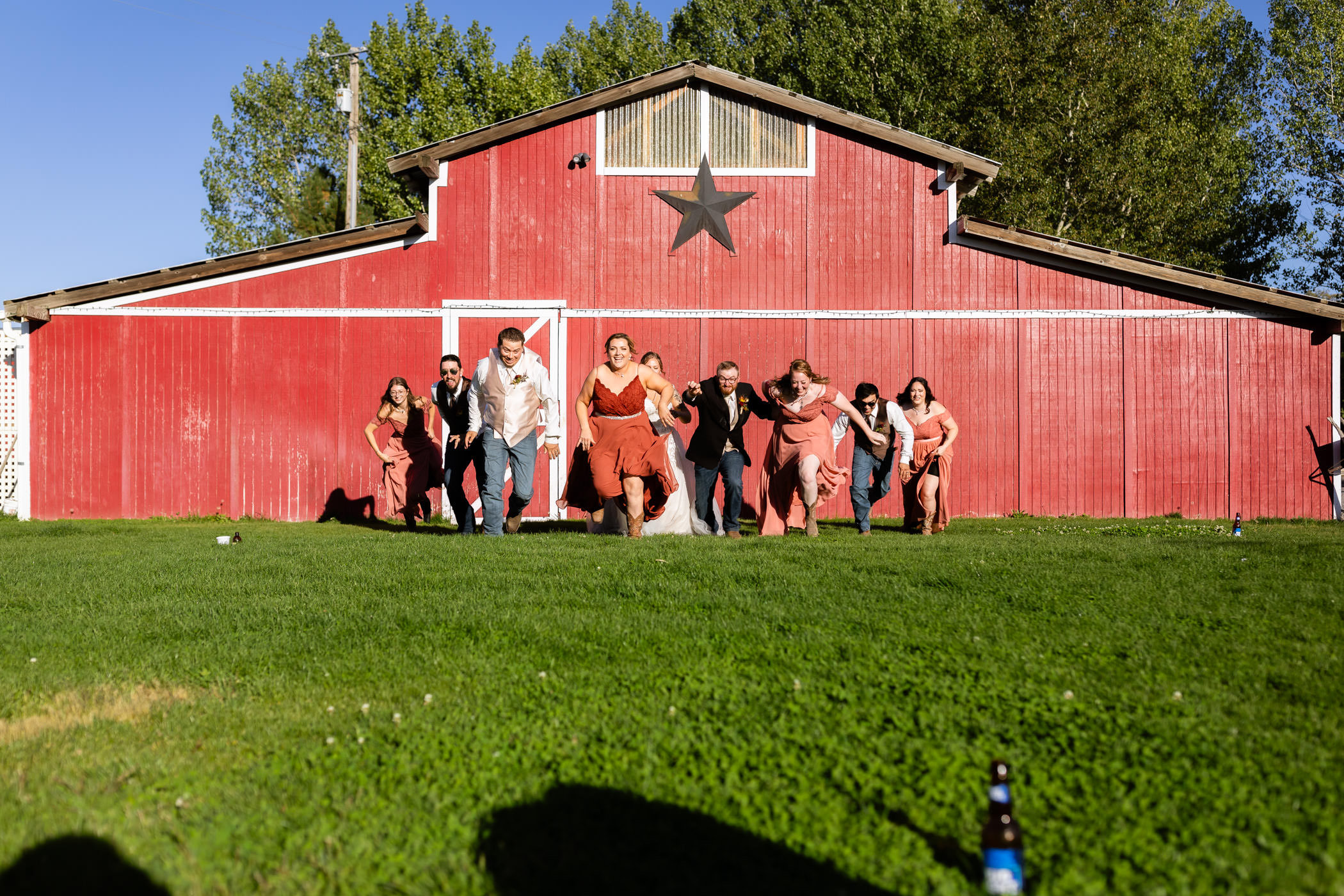 Red Barn Wedding at Sentimental Journey - Kate Brown Photography