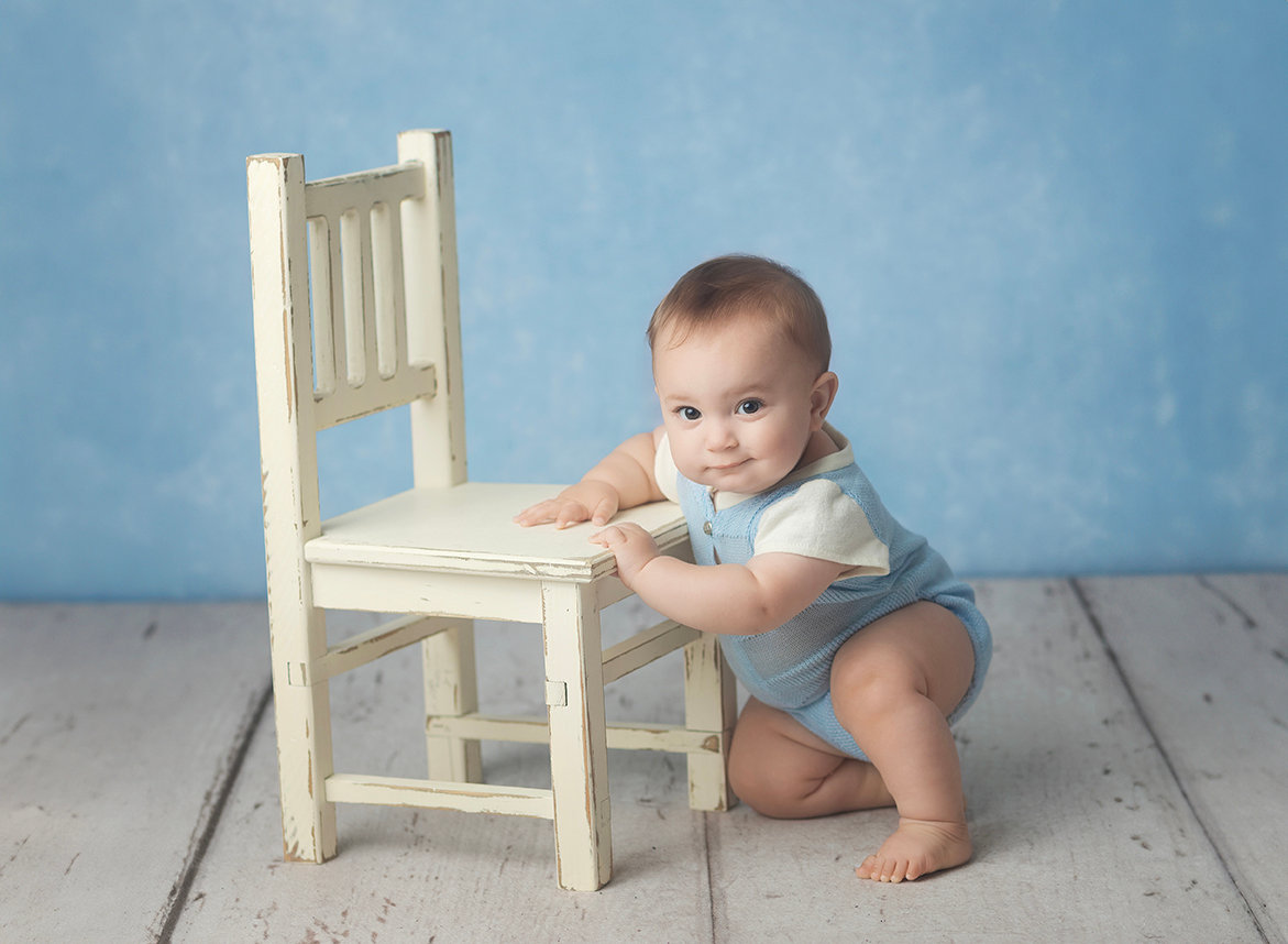 Tips for Planning Your Baby's Milestone Portrait Session