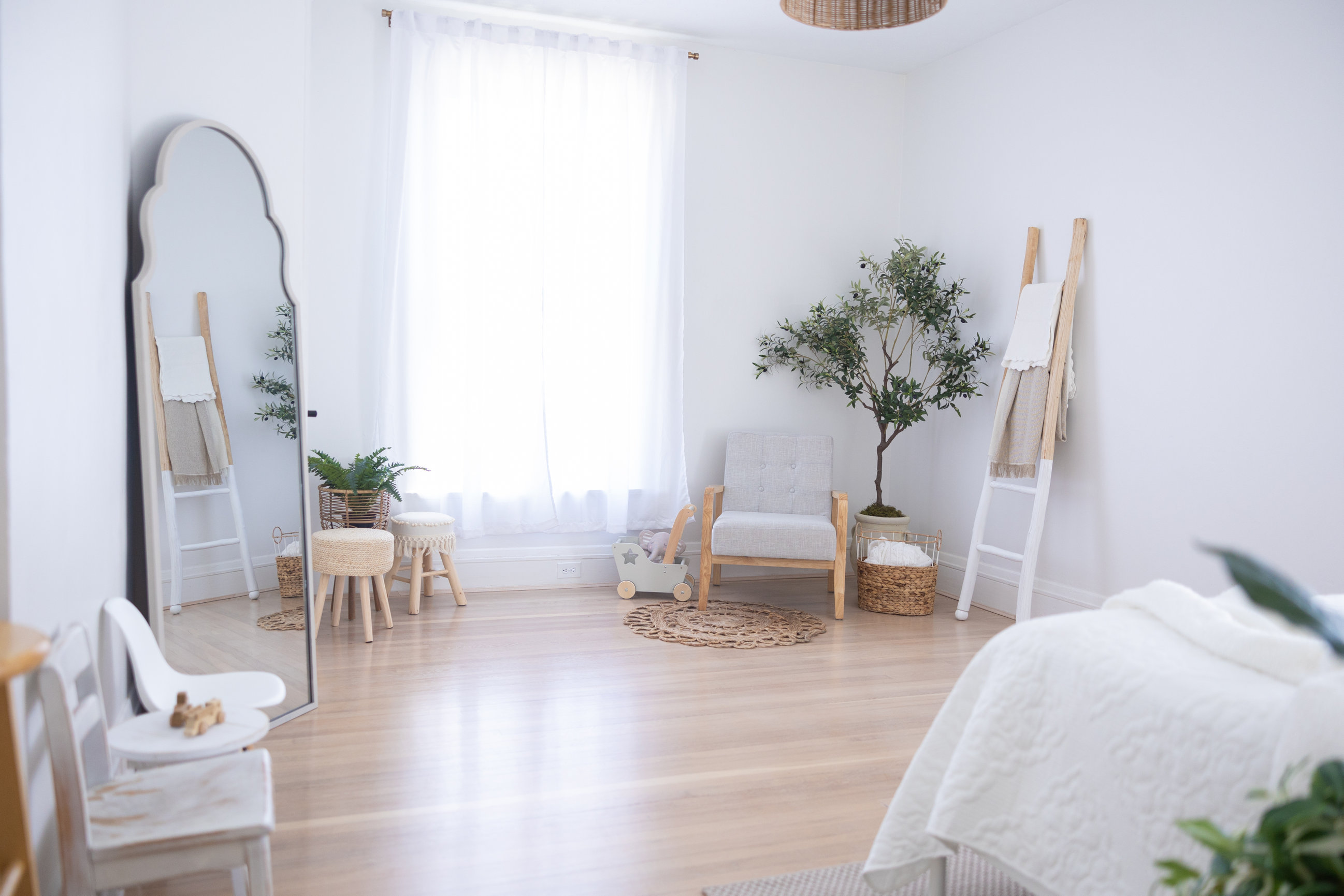 Tytus Studio - Second & Main Studios