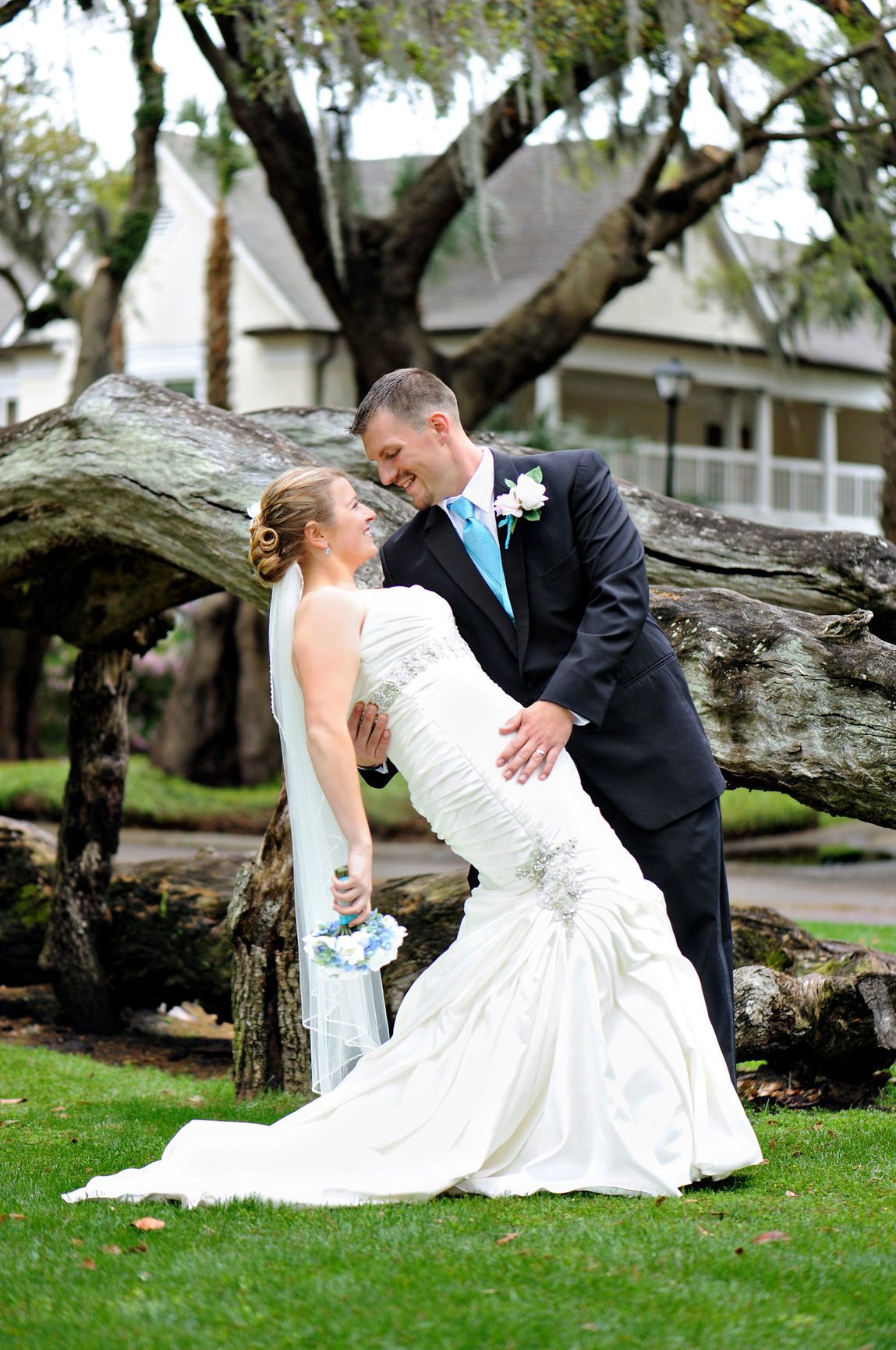 A Charmed Life Photography | Wedding & Family Photos