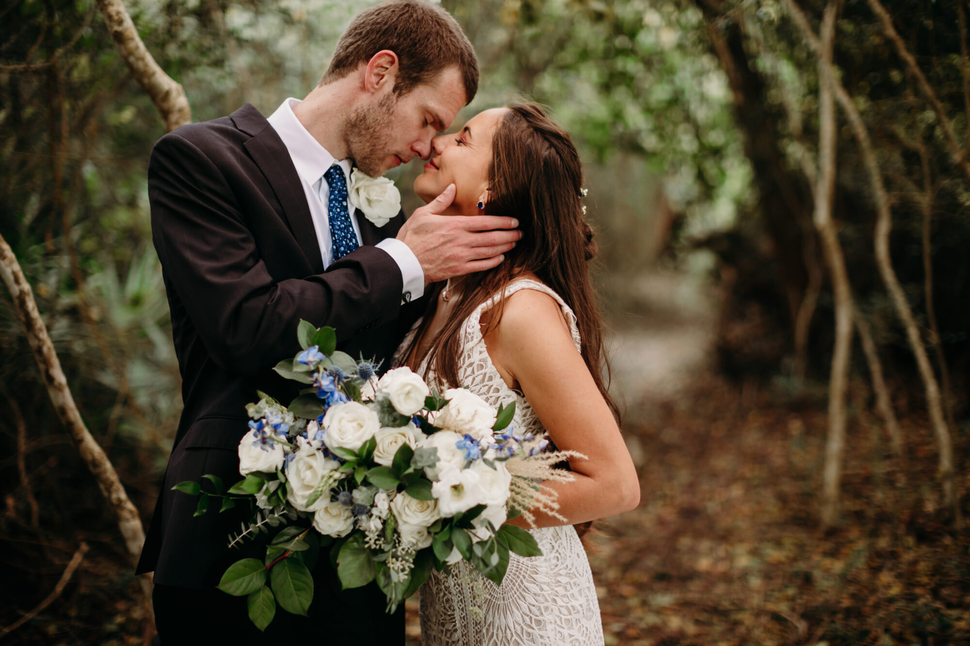 JACKSONVILLE WEDDING PHOTOGRAPHY -NIKI + JOSH - Tonya Beaver Photography