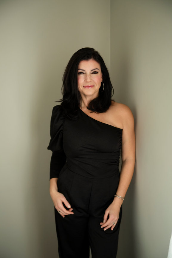Meet Your Photographer - Jaclyn Cotton Photography